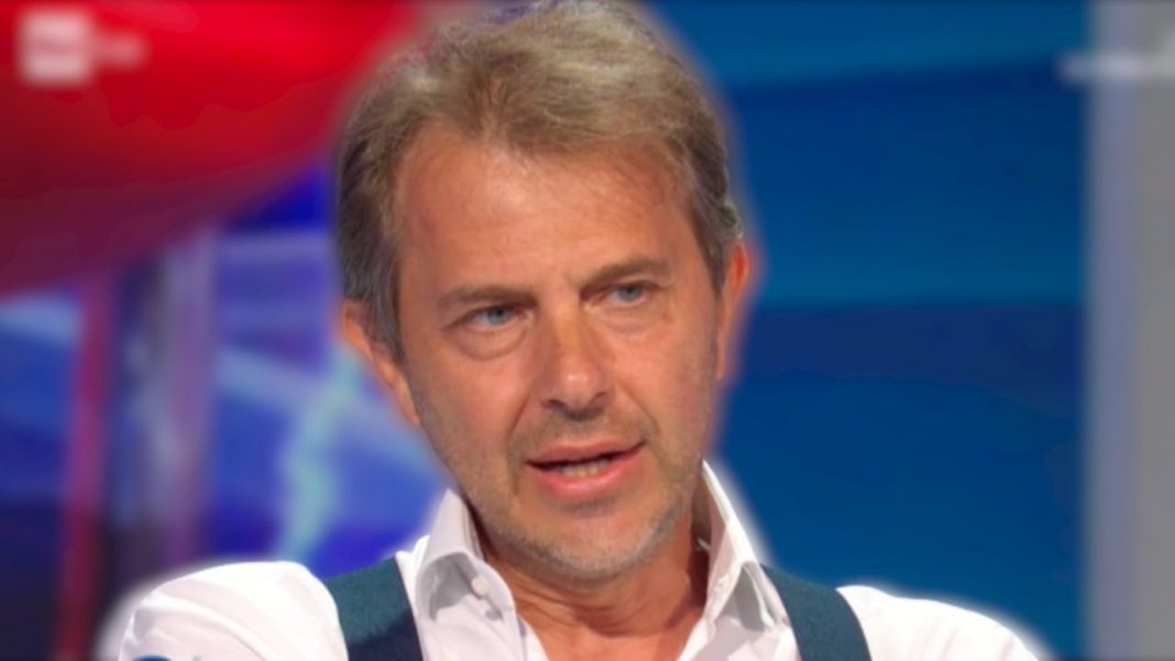 Francesco Giorgino non ci sta, il gesto in diretta crea il caos in Rai ...